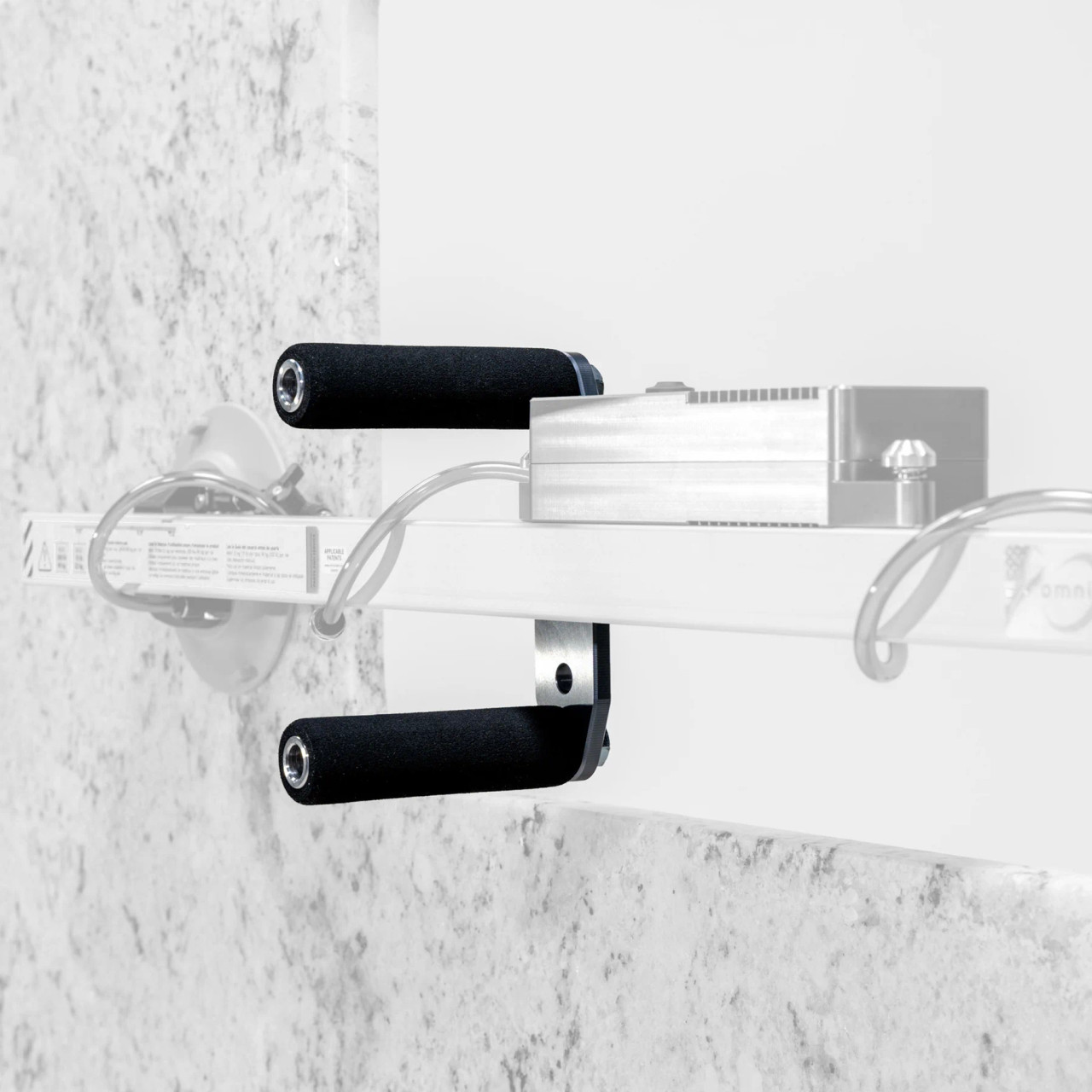 Omni Cubed® Vertical Lifting Handle | MB Stone Professional
